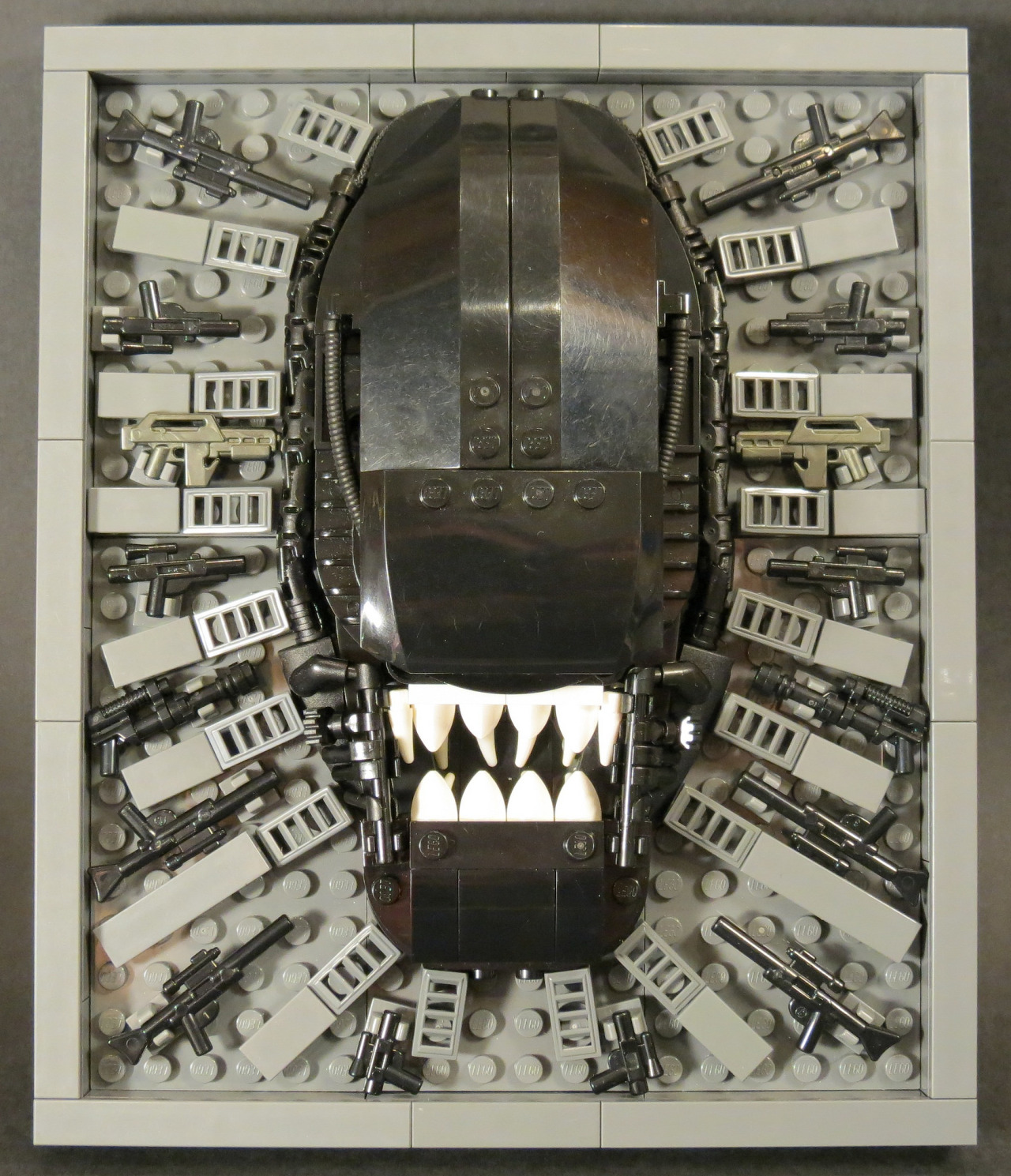 Classic sci-fi aliens as LEGO head mounts