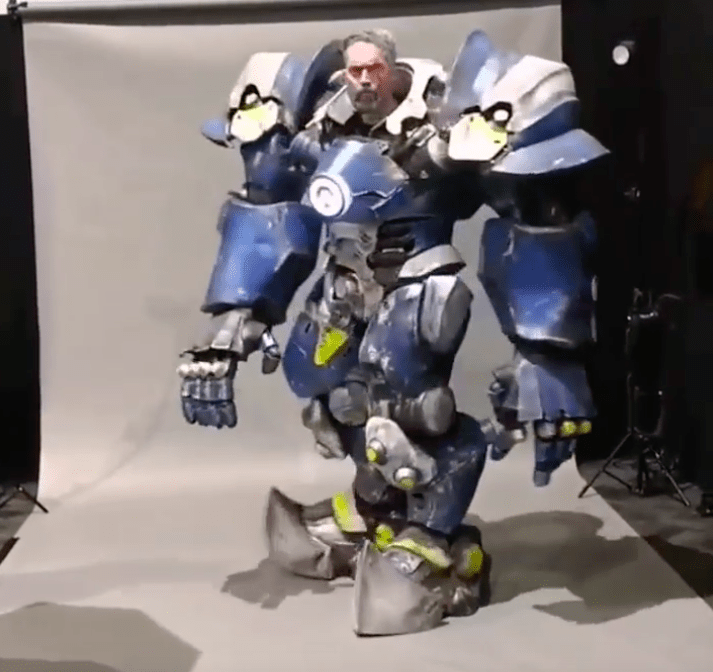Overwatch Reinhardt Cosplay